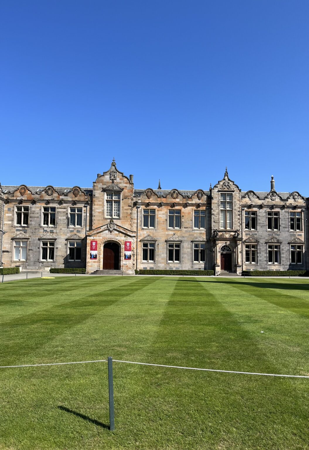 St Andrews University Review – Hebe M